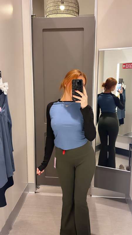 "A little shopping! " by ThousandHunny from Patreon | Kemono